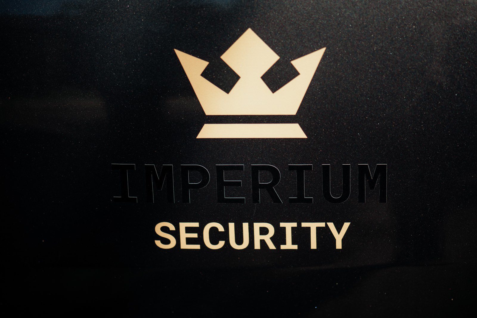 Fizičko obezbeđenje - čišćenje i održavanje objekata Imperium Security ...